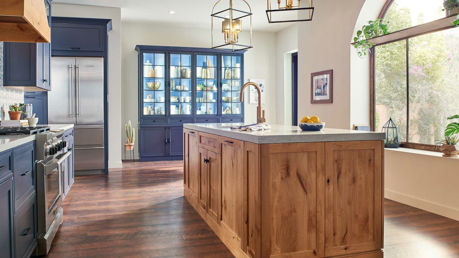 Two-Tone Cabinetry—A Timeless Trend – Cape & Island Kitchens